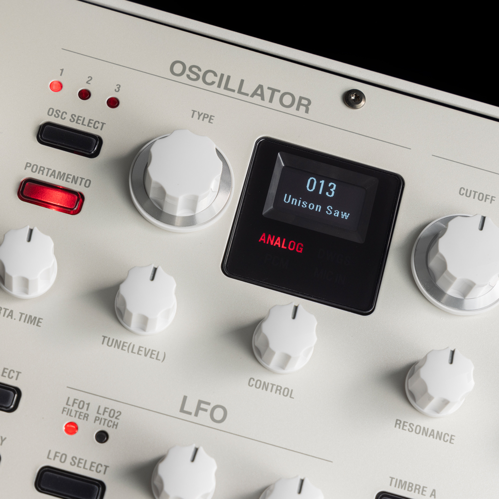 Korg KingKORG Neo Synthesizer with Vocoder Mic - The Disc DJ Store